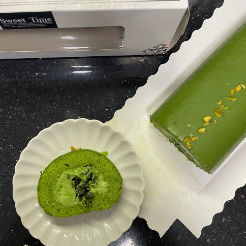 Pistachio Swiss Roll 开心果瑞士卷 – Weimei Bakery